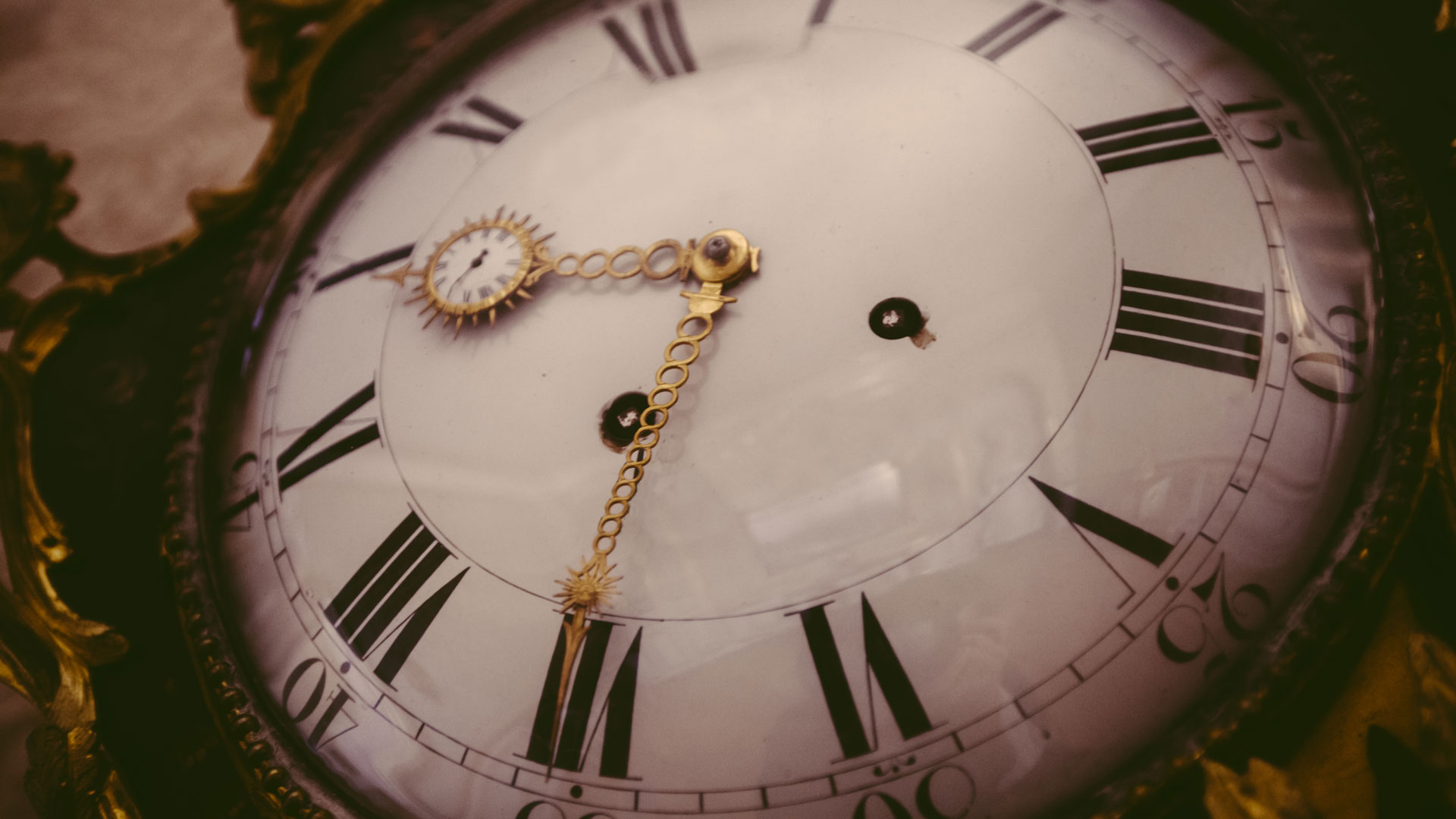 My Coworker is Late Every Day. What Can I Do? | Crucial Learning