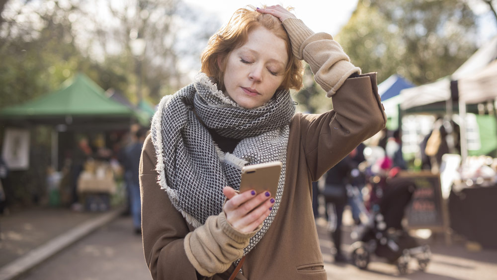 Smartphone Addiction: Understanding and Overcoming It | Crucial Learning